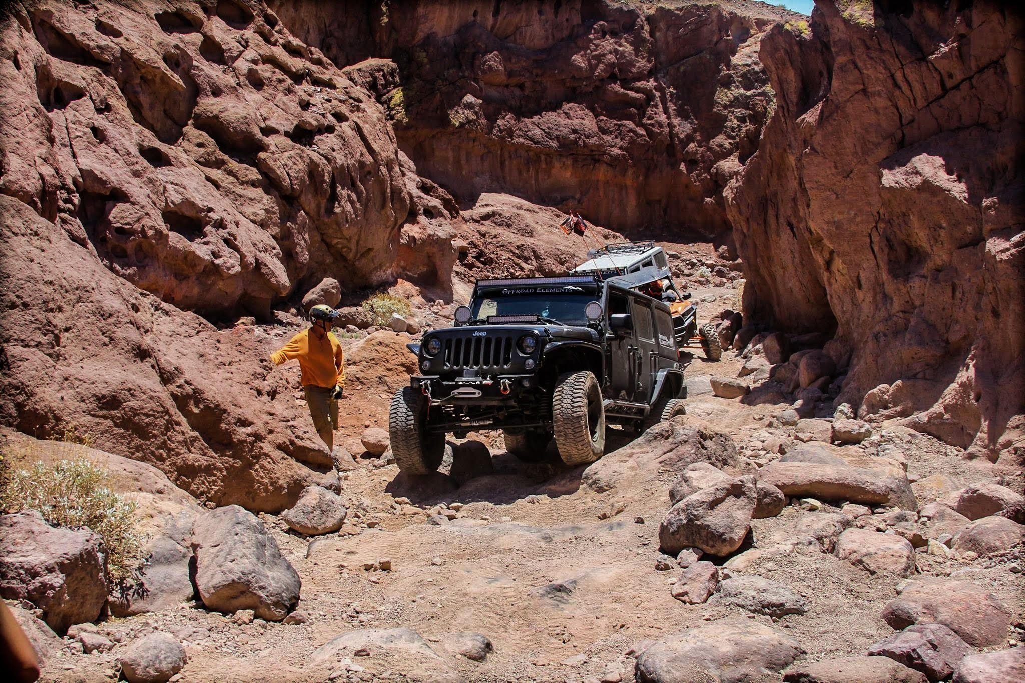 Feature Friday - Miguel Robles Treadwright Guard Dog 35x12.5R17D ...